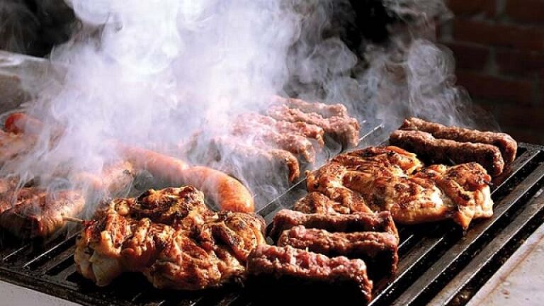 Ahumado En Alimentos: 7 Beneficios Y Riesgos - Benefimundo